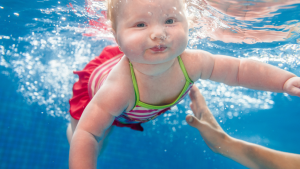 AcvaticBebeClub | Profesorul de înot al bebelușului dumneavoastră!